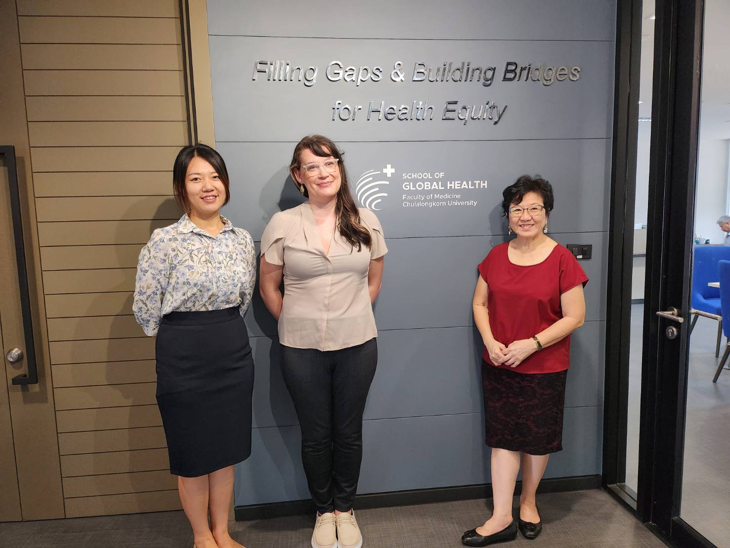 St. Catherine University Students, at Chulalongkorn School of Global ...